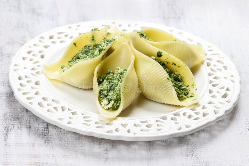 Stuffed pasta shells stock image. Image of lunch, iced - 38454163