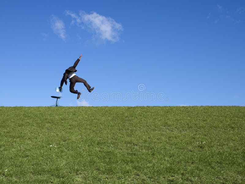 Stuhl und springender Mann stockfoto. Bild von klage - 11523116