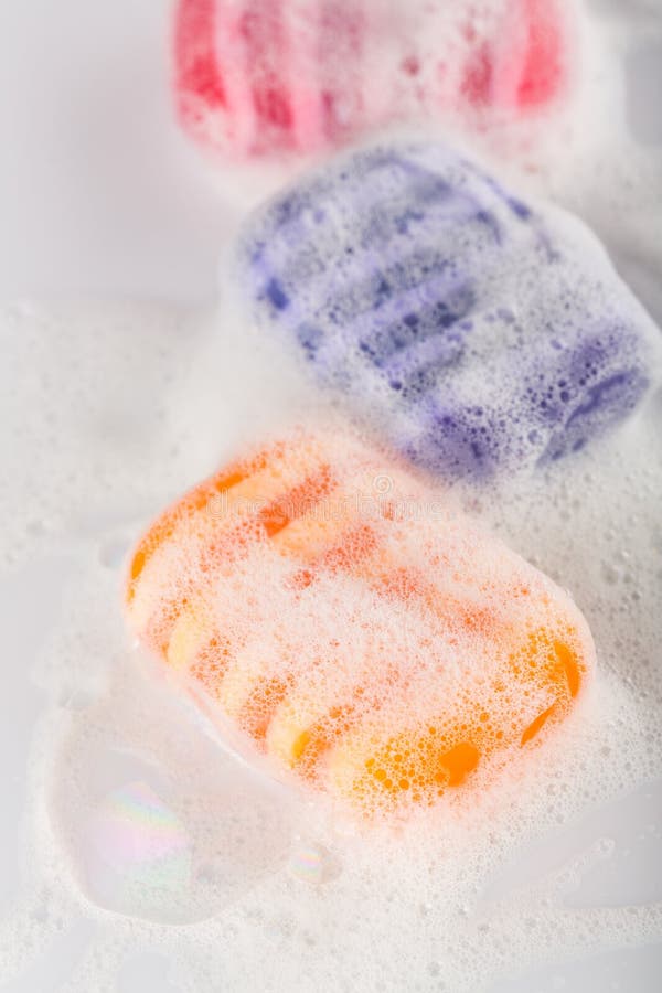 Stuk zeep stock foto. Image of zout, groen, kleur, schoonheid - 118152212