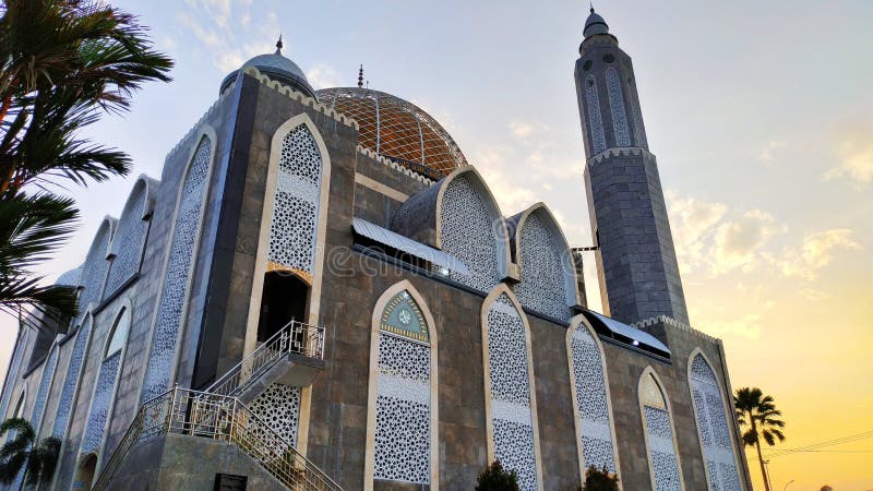 Stunning Mosque Building in the Evening Stock Image - Image of evening ...