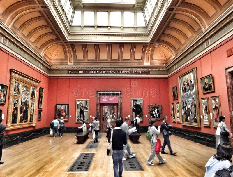 Stunning at the museum editorial photography. Image of walk - 91931857