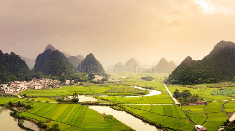 Stunning Rice Fields and Karst Formations Scenery in Guangxi Pro Stock ...