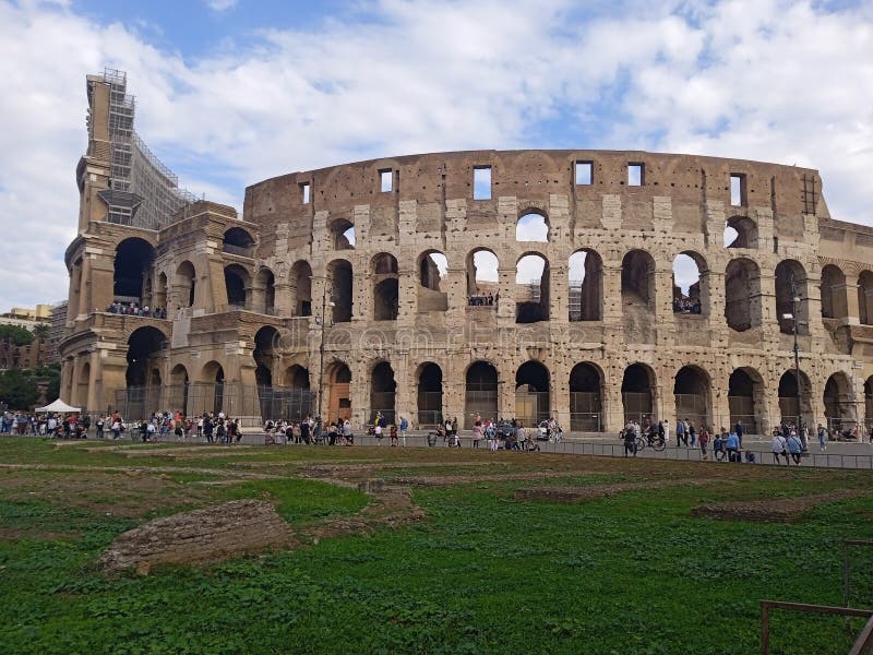 Stunning Roman Coliseum in Rome Italy Stock Photo - Image of monastery ...