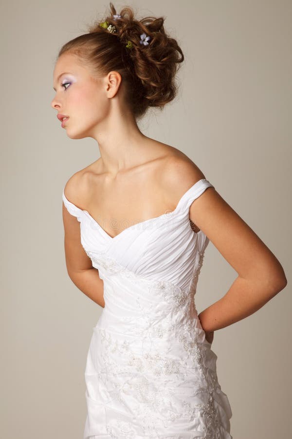 Bride Profile Stock Photos - Download 2,828 Royalty Free Photos