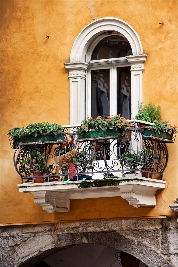30+ Beautiful decorated balcony Free Stock Photos - StockFreeImages