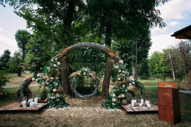 Stylish Round Wedding Arch for Newlyweds in Boho Style. Creative Image ...