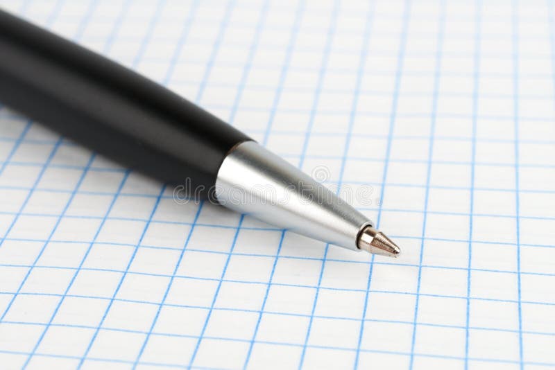 Feuille De Stylo Bille De Papier Et De Calculatrice Sur La Table Toned ...