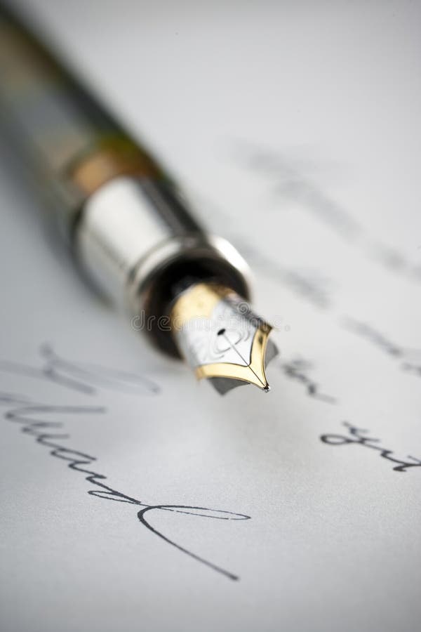 Signature De Stylo-plume Sur Une Lettre Image stock - Image du ...