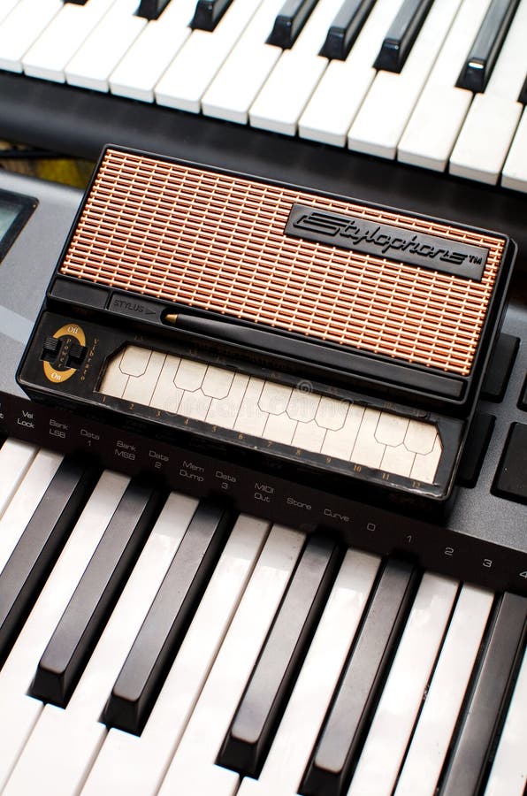 Stylophone editorial stock image. Image of synthesizer - 21014404
