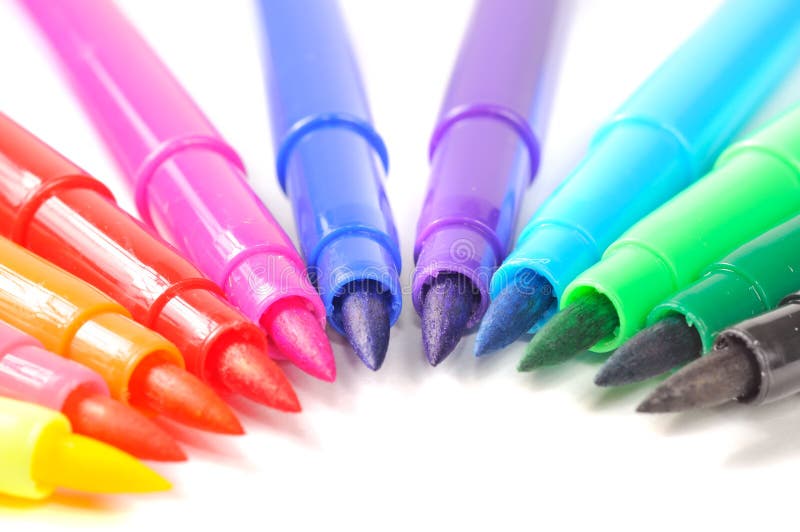 Crayons Lecteurs Feutres Multicolores Image stock - Image du encre ...