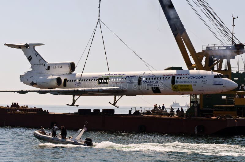 Submerging operation editorial stock image. Image of tourist - 19710404