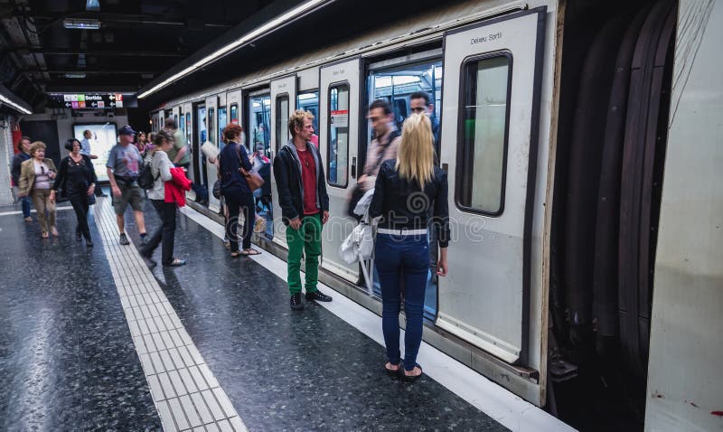 Subway in Barcelona, Spain editorial photography. Image of underground ...