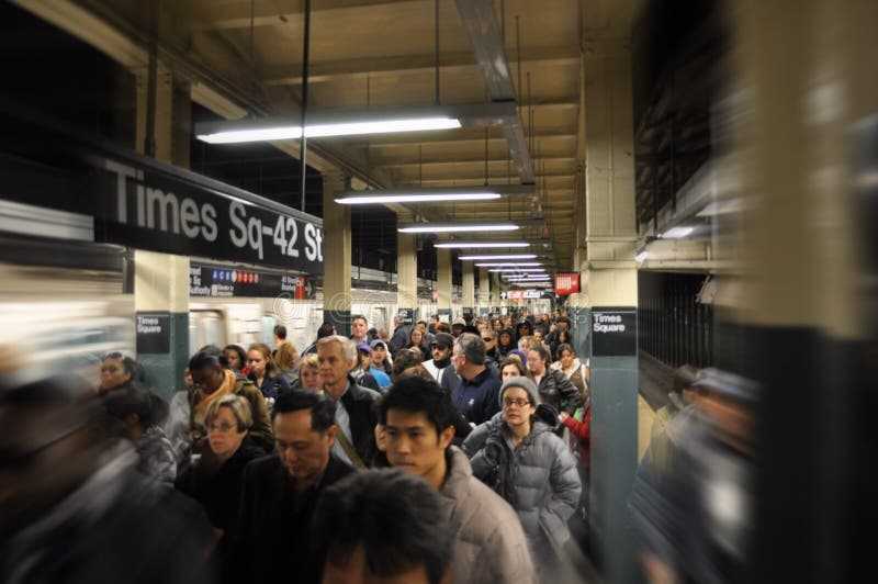 Subway Crowd Editorial Photo - Image: 8919181