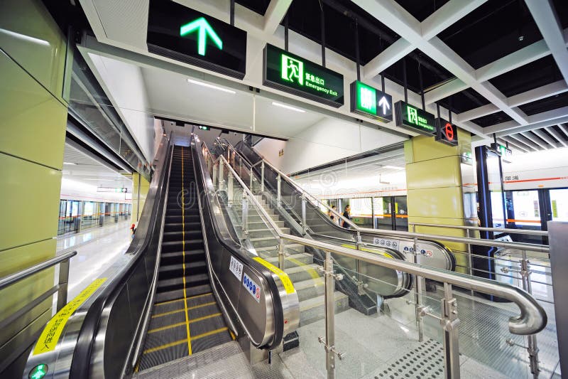 Subway elevator editorial photography. Image of hasty - 26687972