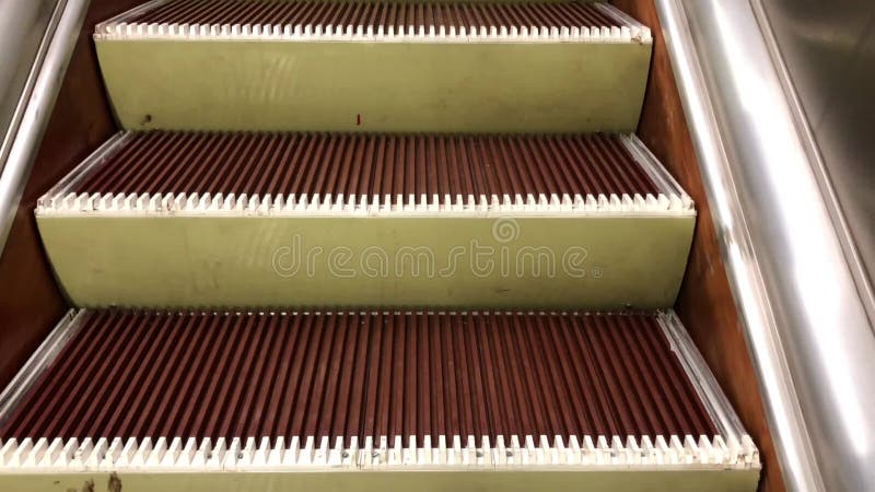 Subway Escalator Steps Moving Up Stock Footage - Video of escalator ...