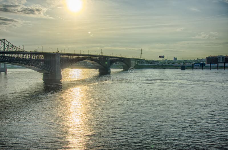 Del Pan Bridge and Pasig River Editorial Photography - Image of sunset ...