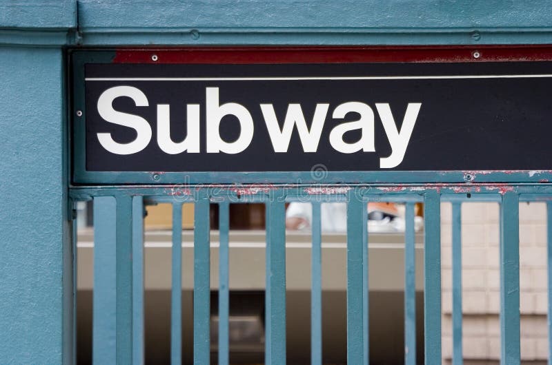 New York City Subway Train Entering Station Stock Image - Image of tile ...