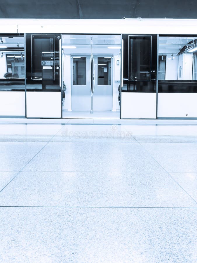 Subway station stock photo. Image of open, subway, brooklyn - 43796622