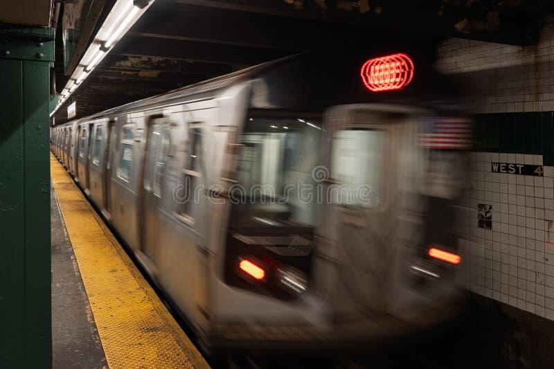 759 Mta Station Track Stock Photos - Free & Royalty-Free Stock Photos ...