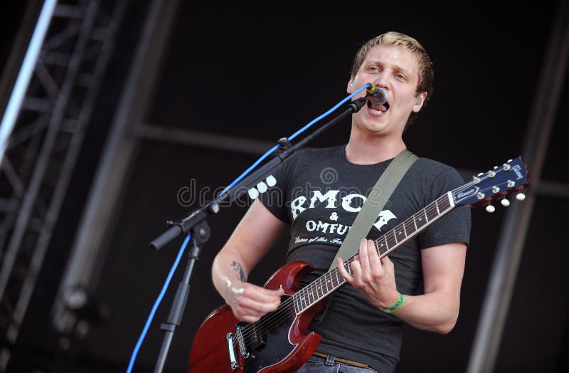 The Subways editorial photography. Image of singing, leader - 25590067