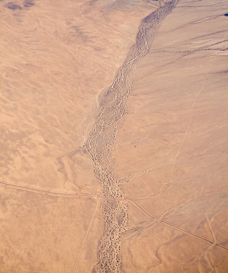 Suche Koryto Rzeki obraz stock. Obraz złożonej z zachodni - 2136731