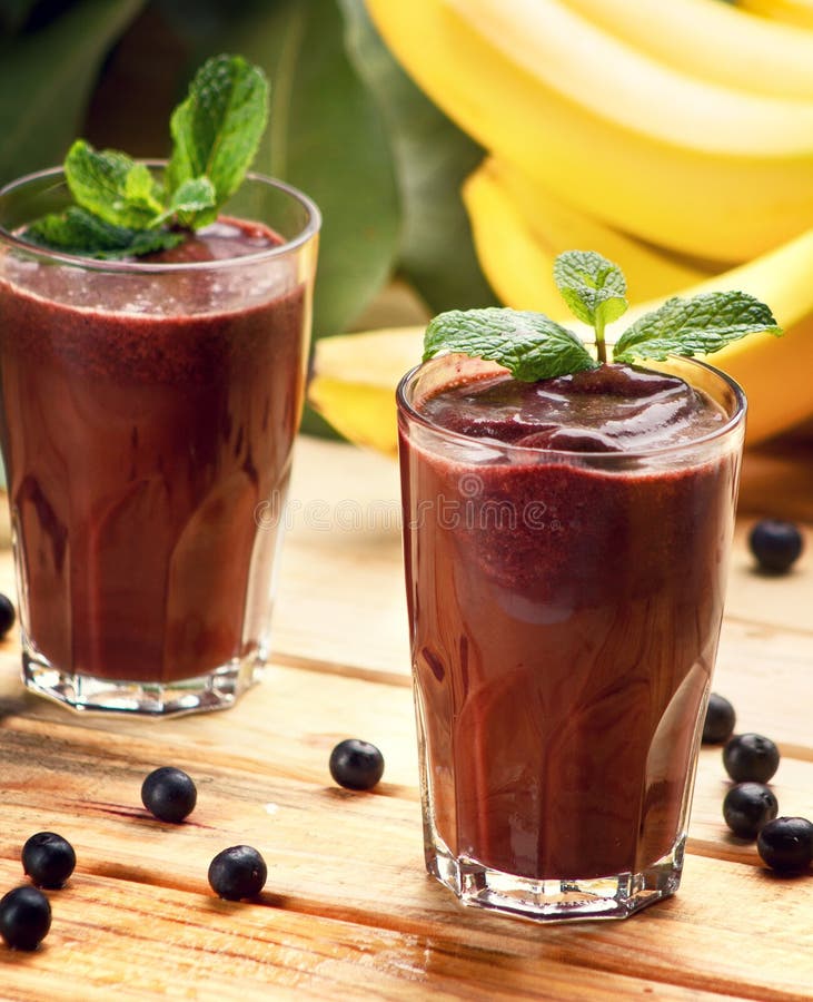 Suco de Acai foto de stock. Imagem de nutriente, amazona - 33857870