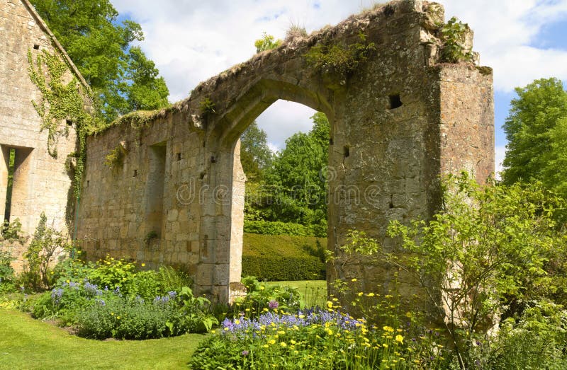 Sudeley Castle -Tithe Barne - V - England Stock Photo - Image of ...