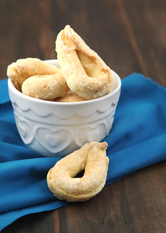 Sugar glazed taralli stock image. Image of southern, shape - 28998063