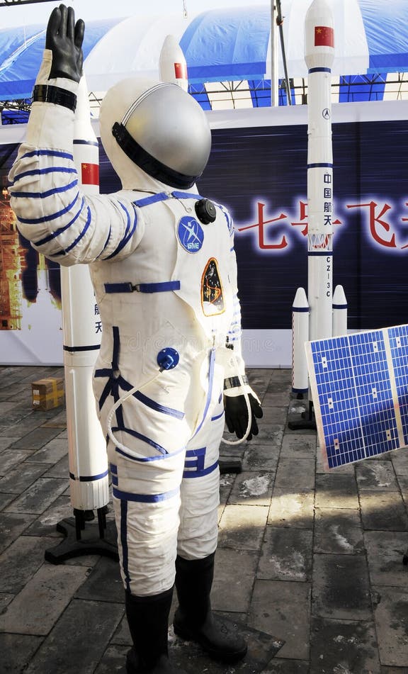 Suit for astronaut editorial image. Image of ship, suit - 19331155