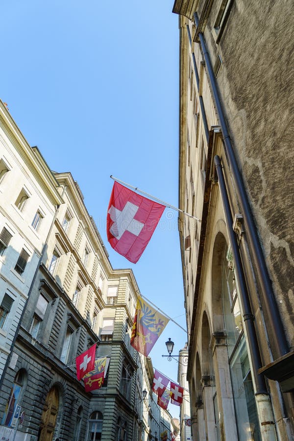 Suizo Y Banderas De Ginebra Foto de archivo - Imagen de indicador ...