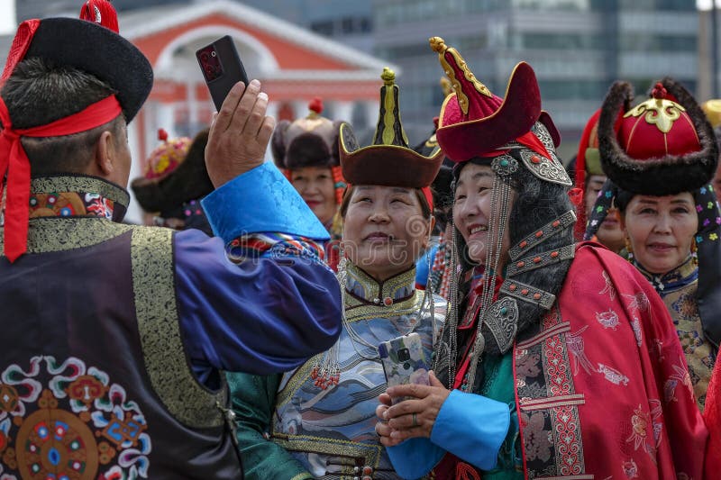 Sukhbaatar Square in Ulaanbaatar, Mongolia Editorial Image - Image of ...