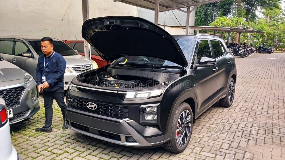 Brand New 2025 Hyundai Creta N Line in Black Colour on Dealership ...