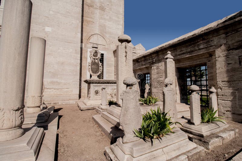 Suleimania Mosque editorial image. Image of istanbul - 71618755