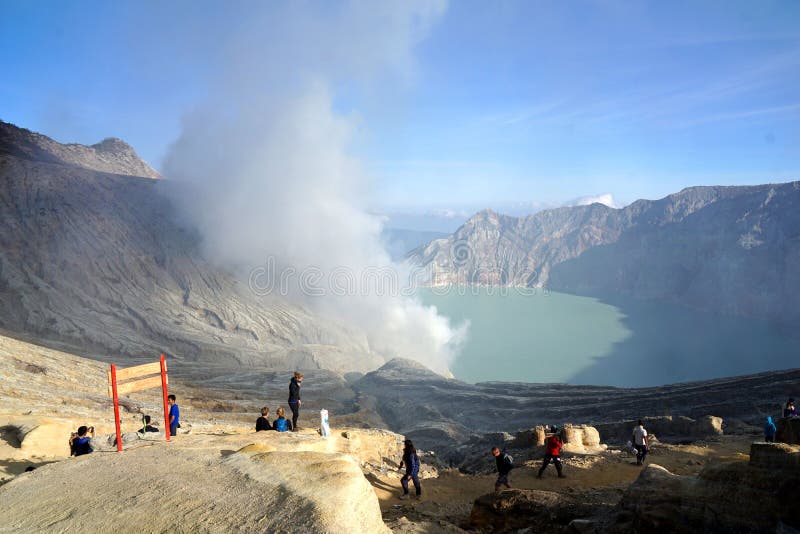 Sulfur Fog of Ijen Crater in East Java. Editorial Stock Image - Image ...