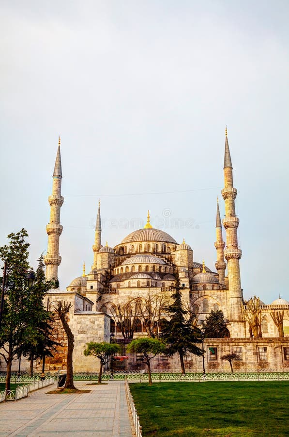 Sultan Ahmed Mosque (Blue Mosque) in Istanbul Stock Photo - Image of ...