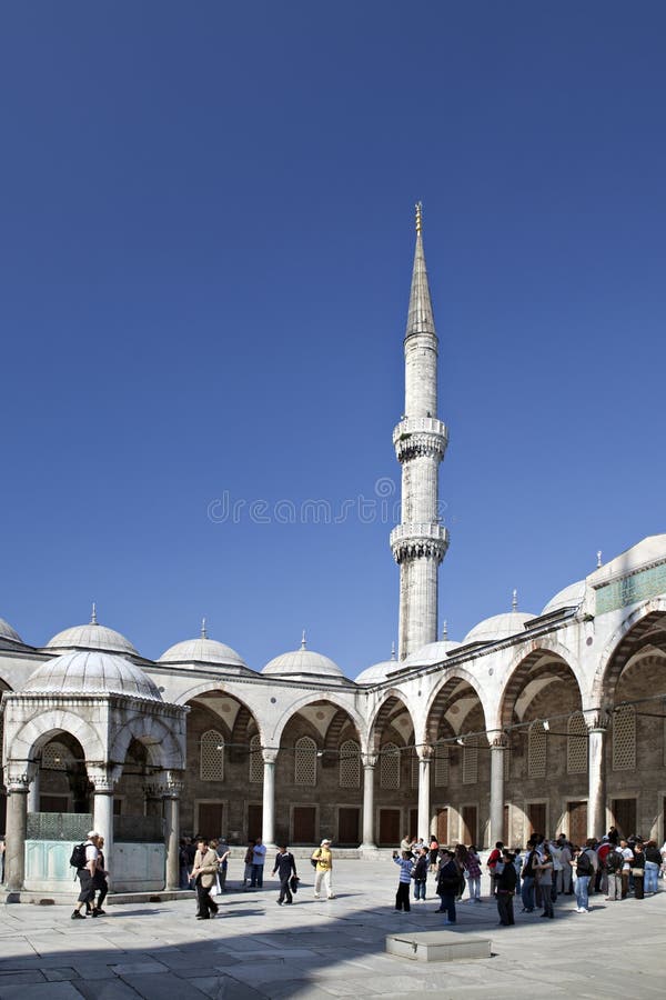 Sultan Ahmet Mosque / Blue Mosque Editorial Photo - Image of history ...