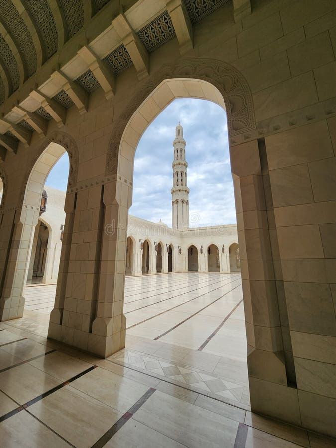 Sultan Qaboos Grand Mosque in Muscat, Oman Stock Image - Image of ...
