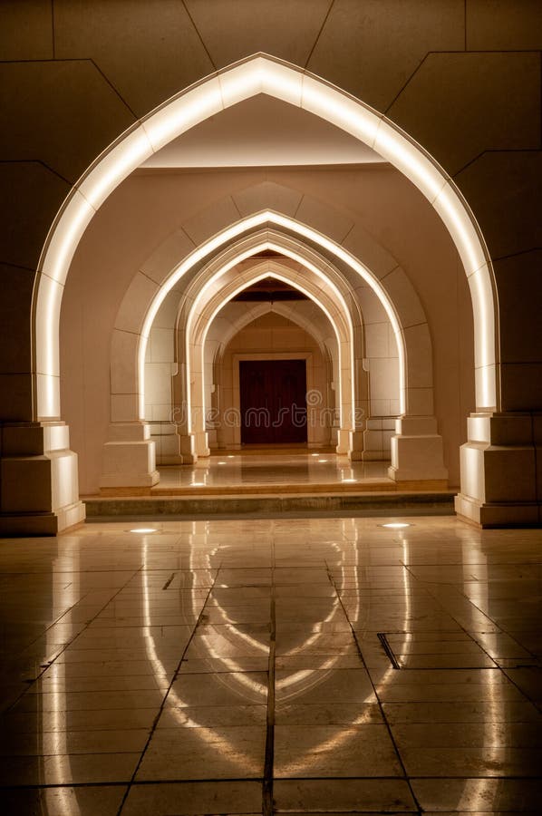 Royal Opera house stock photo. Image of night, complex - 184058372