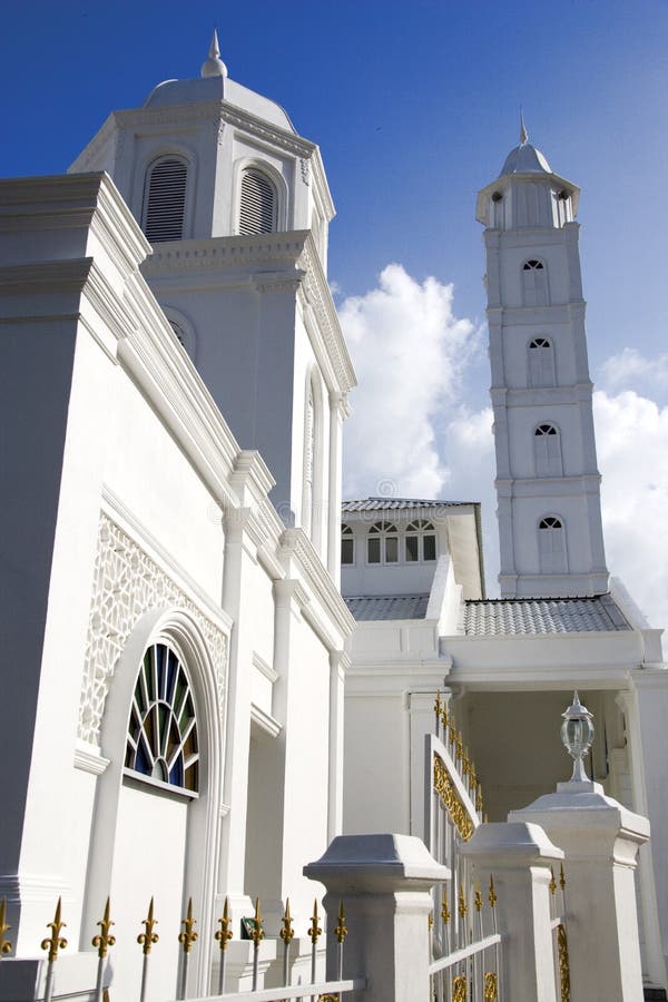 Moschee in Zagreb stockfoto. Bild von frau, erbe, kaiser - 4430440