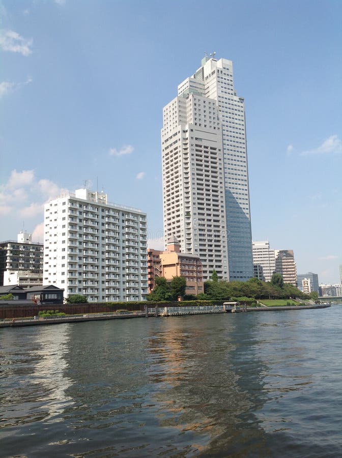 Sumida river in Tokyo editorial photography. Image of architecture ...