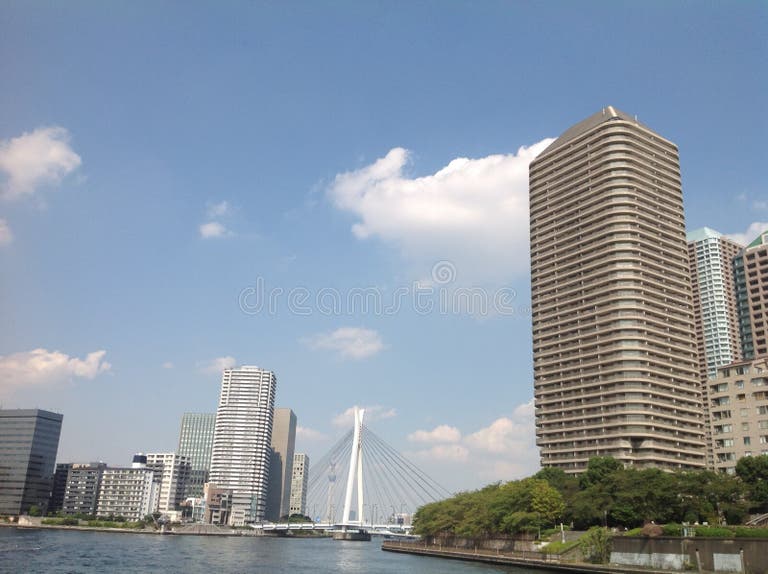 Sumida river in Tokyo editorial photo. Image of building - 53311481