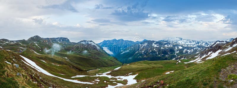 Summer Alps Mountain (view from Grossglockner High Alpine Road Stock ...