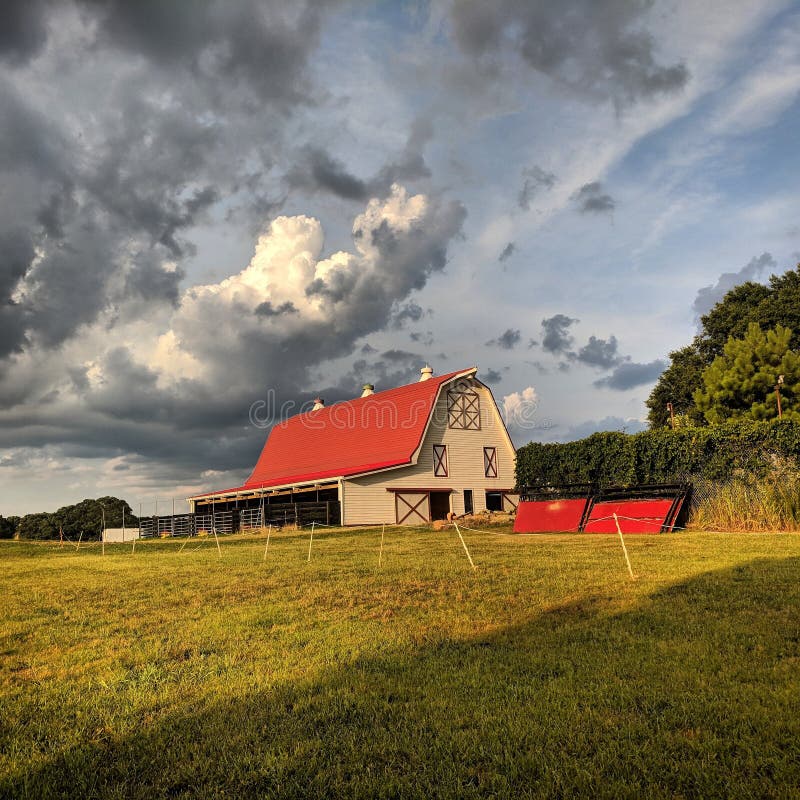 Summer Barn stock image. Image of wooden, america, pastoral - 4237235