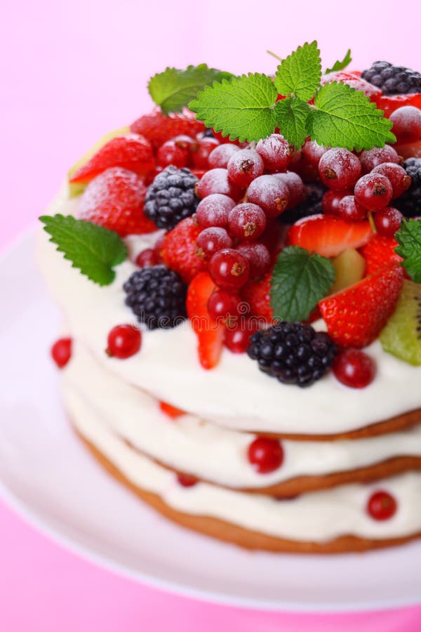 Summer Cake with Fresh Berries Stock Image - Image of cake, biscuit ...
