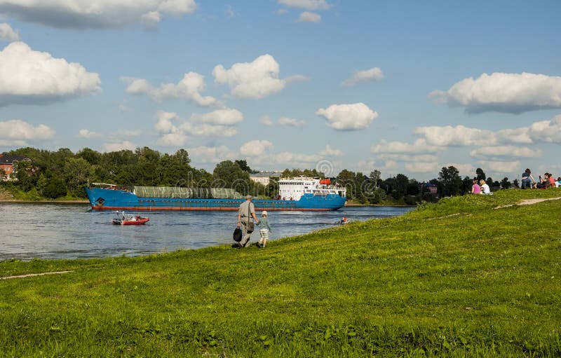 Summer Day on the Banks of the Neva. Editorial Photography - Image of ...