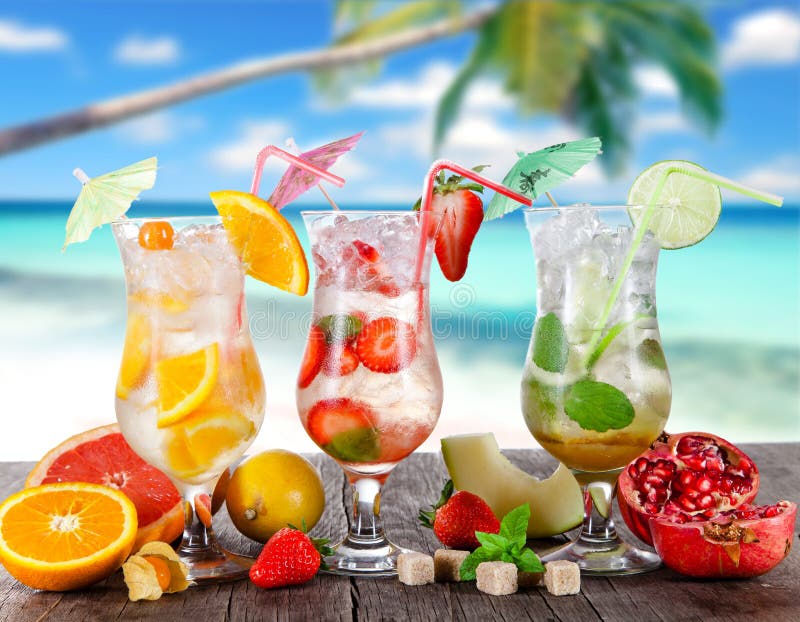 Summer drinks stock image. Image of sunny, white, cocktail - 31344099