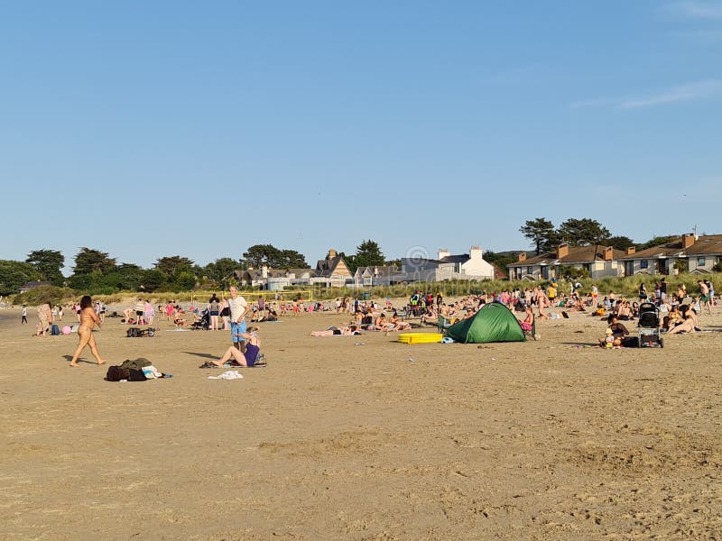 2021 Summer Heatwave in Ireland.Burrow Beach,Dublin 13, Sutton ...