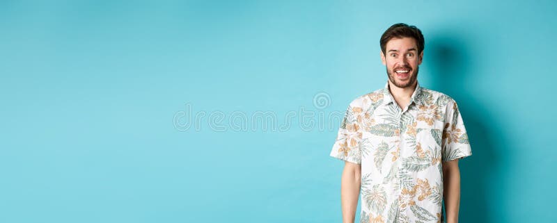 Summer Holiday Handsome Happy Man In Hawaiian Shirt Looking Amused