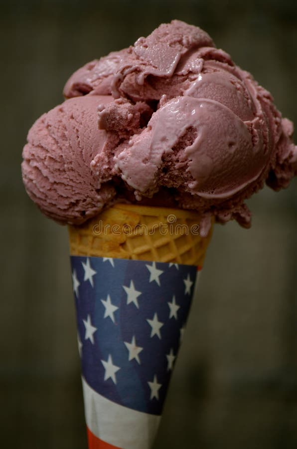 Summer Ice Cream in America Stock Image - Image of summer, melting ...