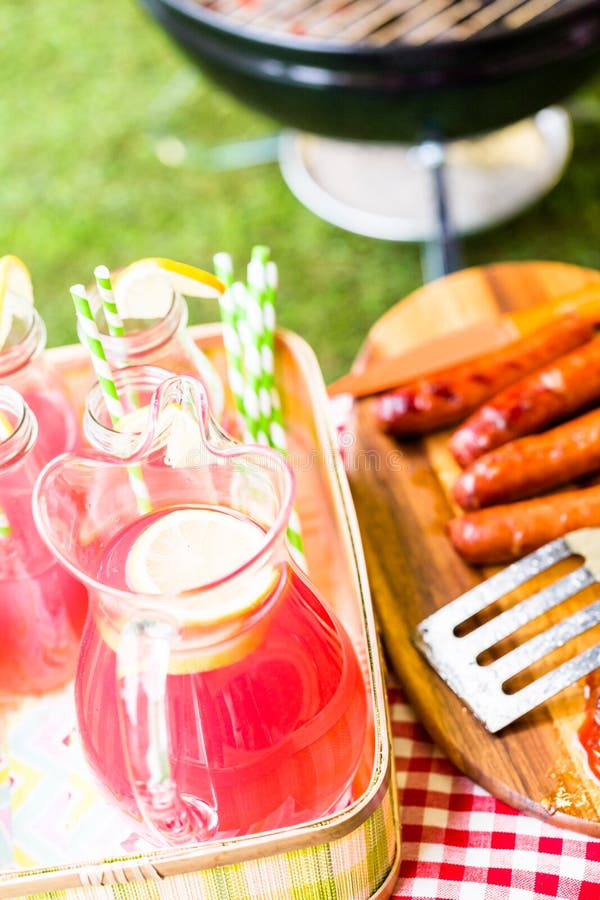 Summer picnic stock image. Image of patty, family, burger - 56511955